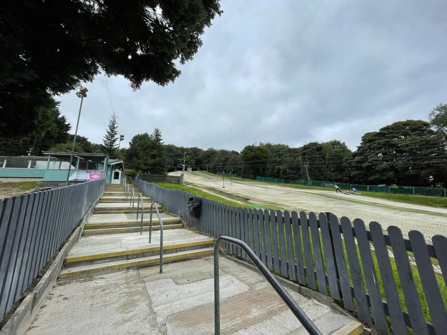 Learn To Ski At The Hill - Ski Rossendale - Visit Rossendale